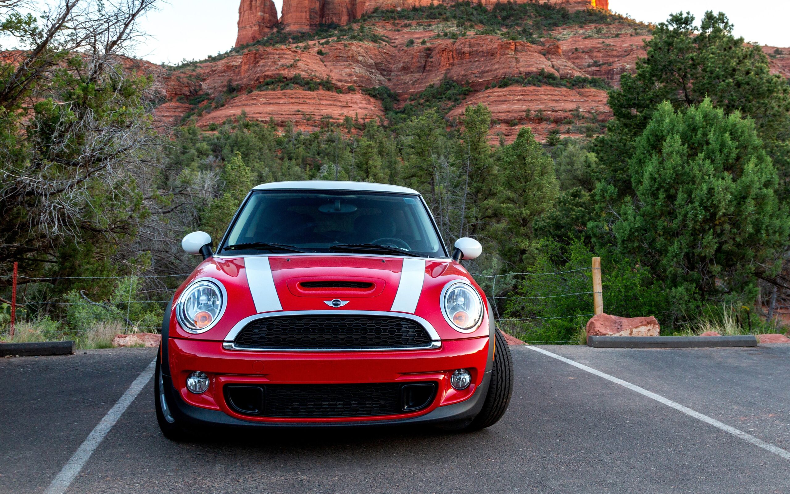 Honda CRV vs Mini Cooper - Features & Specs Comparison | CarsGuide